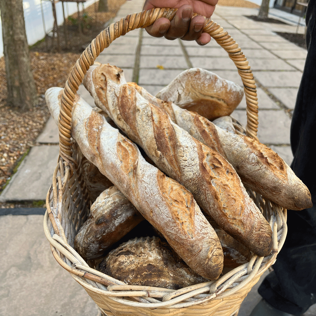 Artisanal Breads – La Paris Bakery & Deli